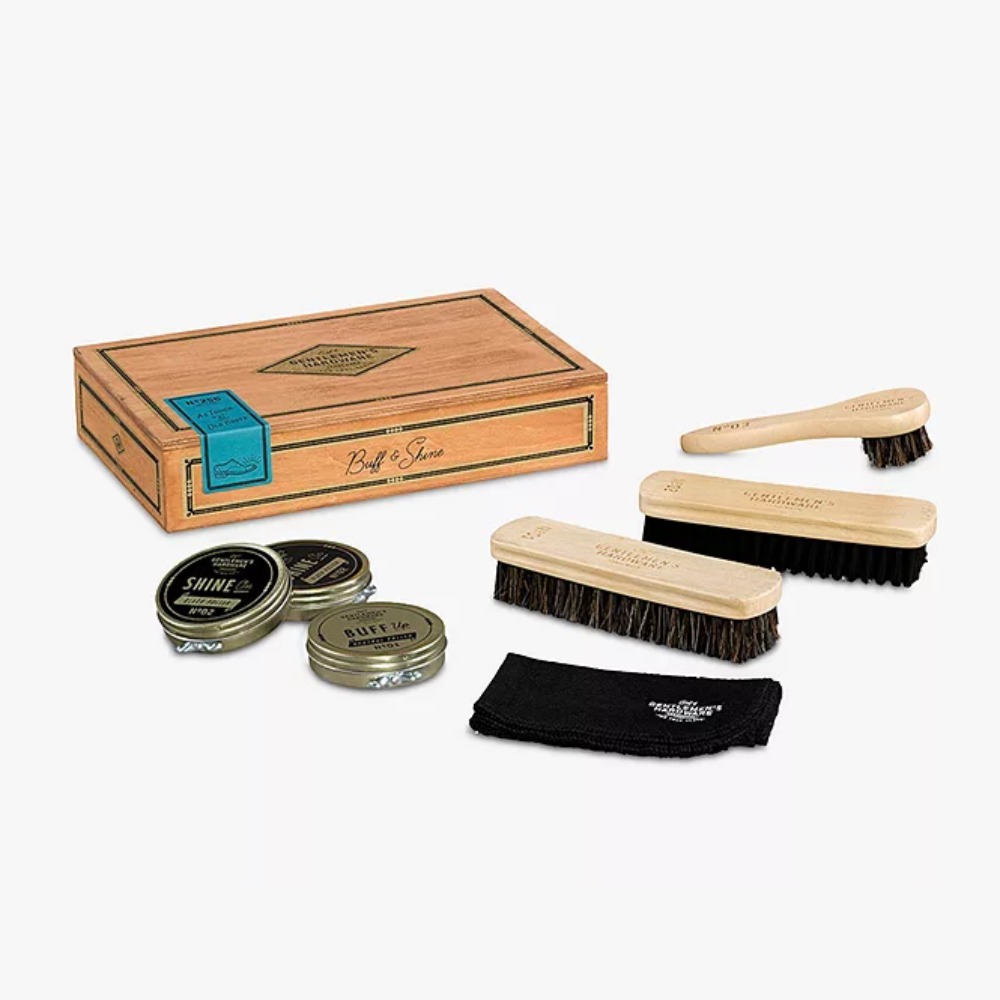 New GENTLEMEN'S HARDWARE CIGAR BOX SHOE SHINE KIT - Own4Less